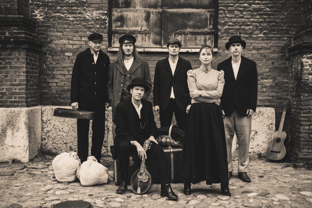 West of Eden – Kim kultur & nöje